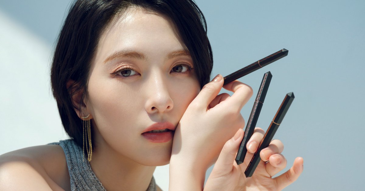 【WEB】美的.com「KARA・知英さん。躍進の強い味方はアイライナー（3650）」 佐々木れな | ThreePEACE